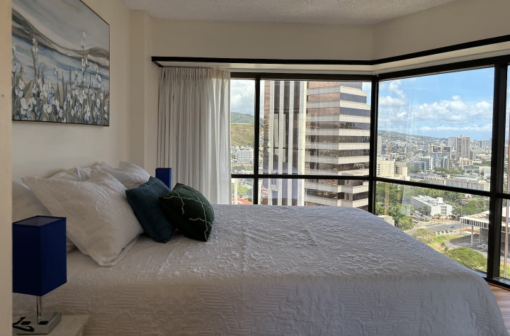2br High Floor Views W/ Parking - O‘ahu, HI