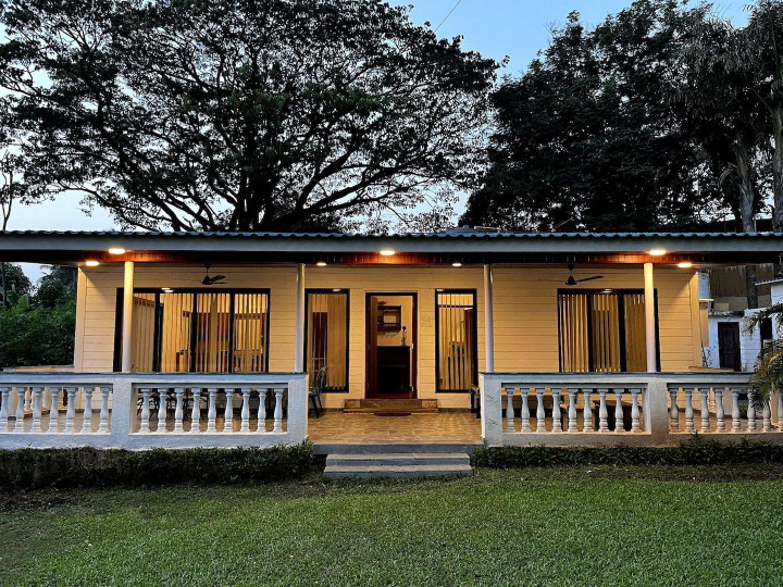 Verandah Aanchal @Madh Villa 2bhk Avec Piscine - Mumbai