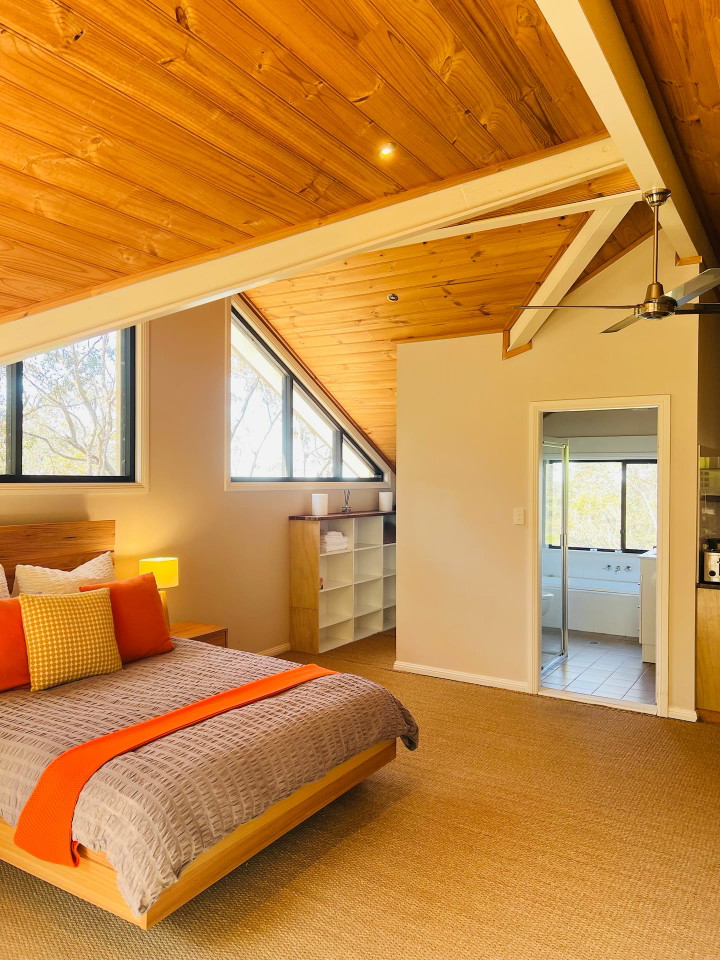 Bush View Escape - Australia