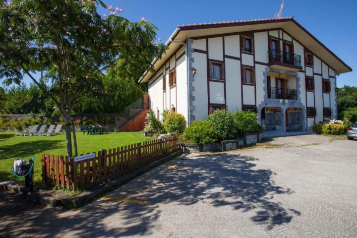 Zelaieta Berribi - Location De Vacances Basque - Deba