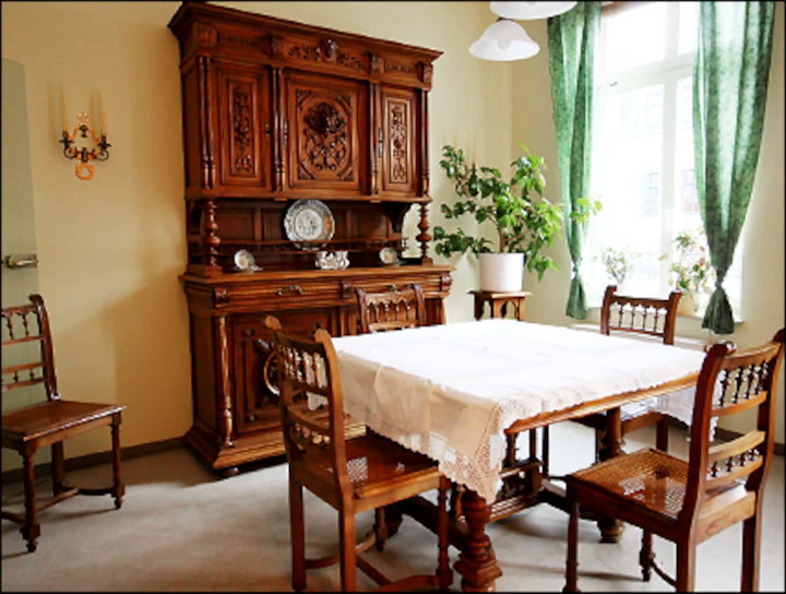 Appartement De Vacances De 2 Pièces Avec Balcon Sur La Place Sud - Leipzig