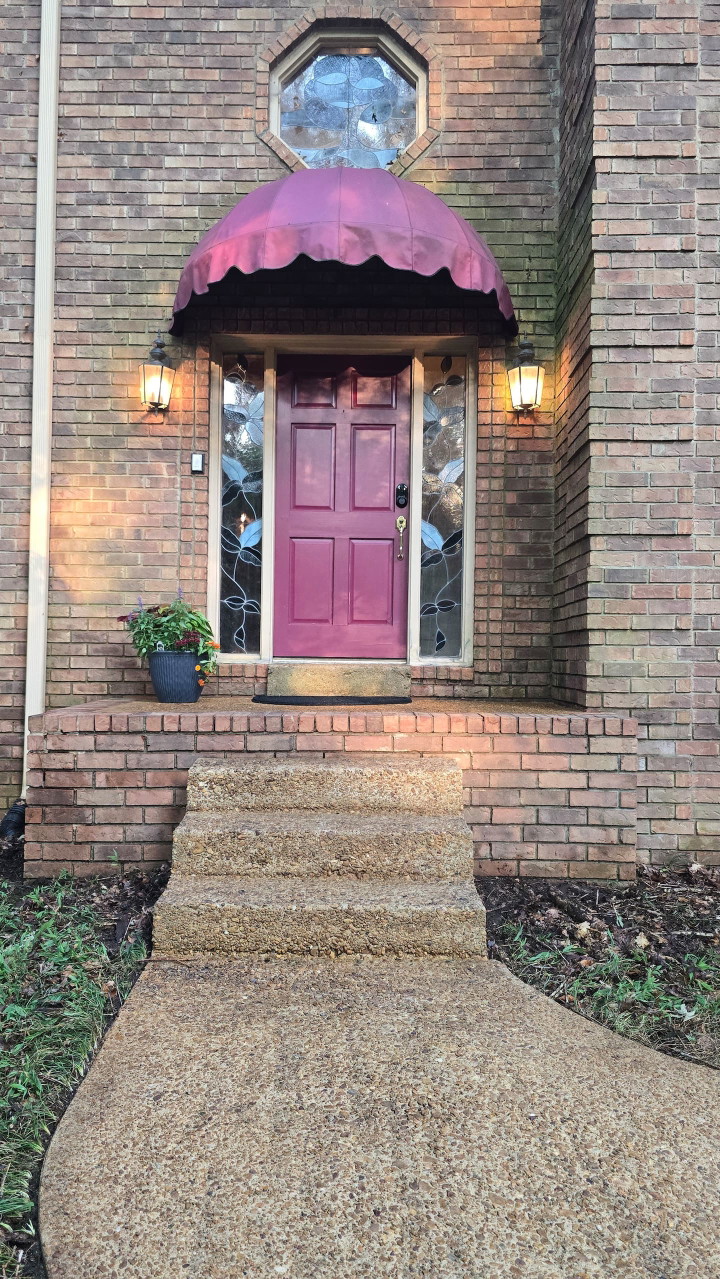 Unique 3be/2ba With Private 2nd Floor - Enjoy Deer - Memphis, TN