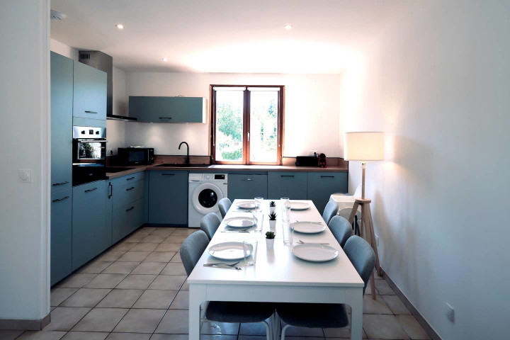 8 Voyageurs Orly 30 Min, Paris 30 Min/rer D Evry - Brétigny-sur-Orge