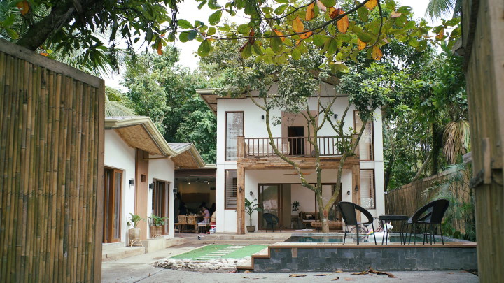 Casa Balario-exclusive Bali Inspired Vacation Home - Tanay