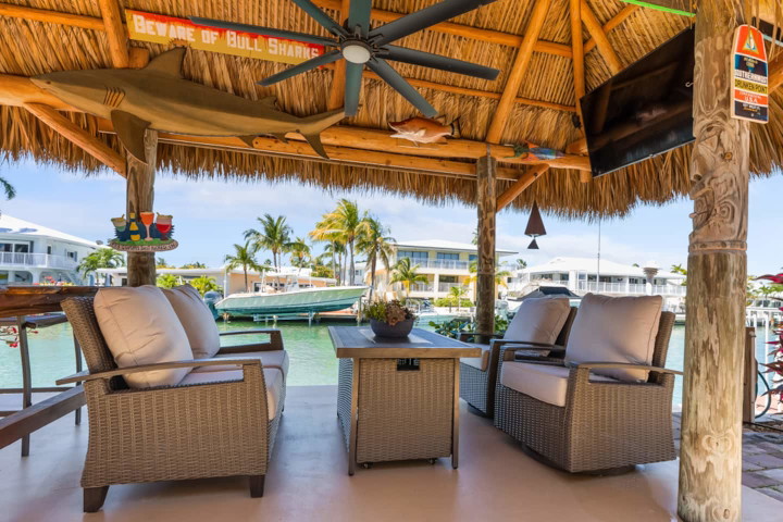 Tropicarribean - Pool Club, Canal, Xl Tiki Hut! - Key Colony Beach, FL