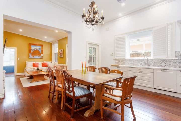 Secret On Suffolk - Chic Fremantle Home - Fremantle