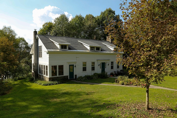 Minutes From Dreams Park & Town, Clean, 40+acre - Cooperstown, NY