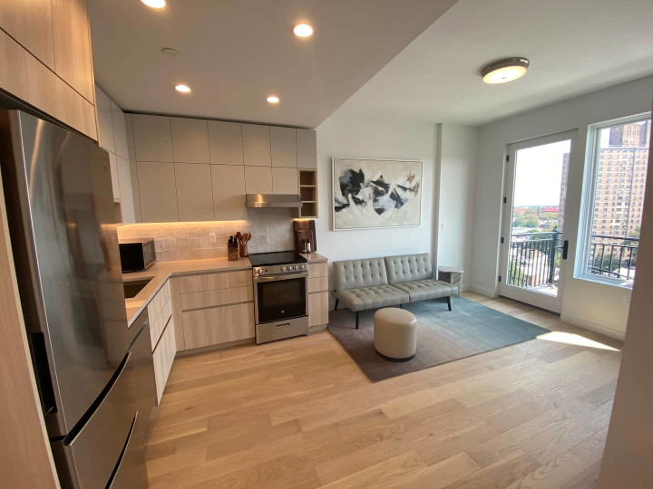 Nouveau Bel Appartement Entièrement Meublé Avec Balcon, Lave-linge Et Sèche-linge - New York City