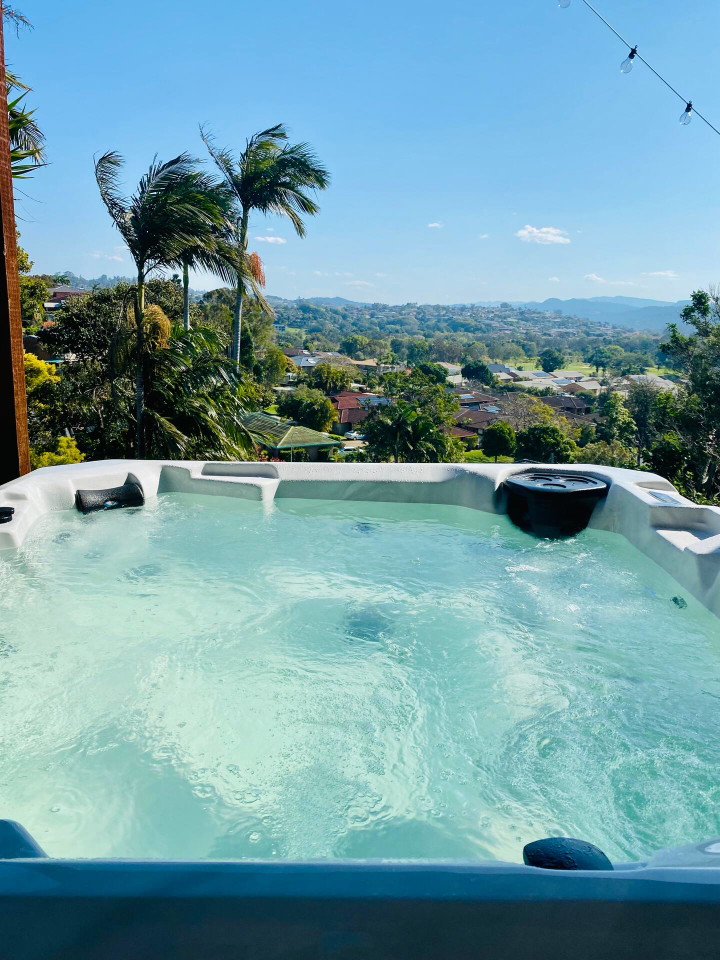 Spa & Views: R&r Home Close To Popular Beaches - Murwillumbah