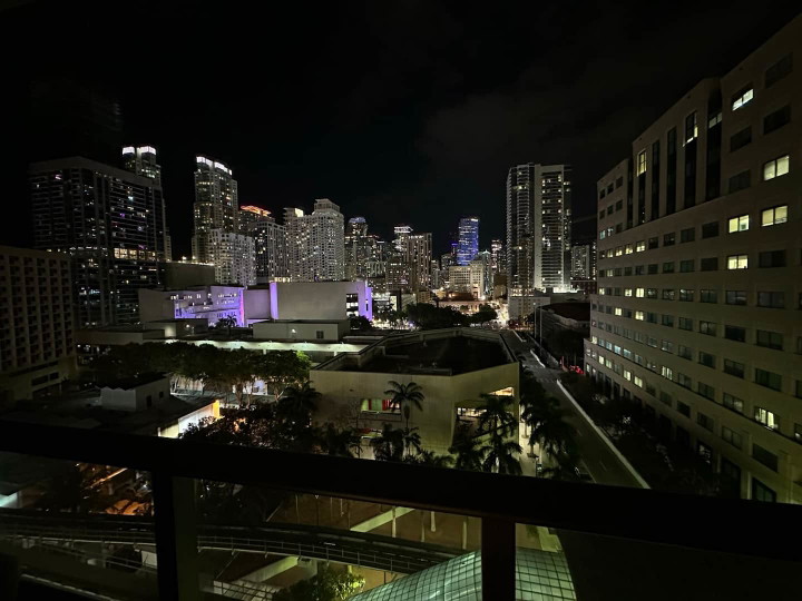 Miami Heart Studio Pool, Gym & Brickell Vibes - Miami