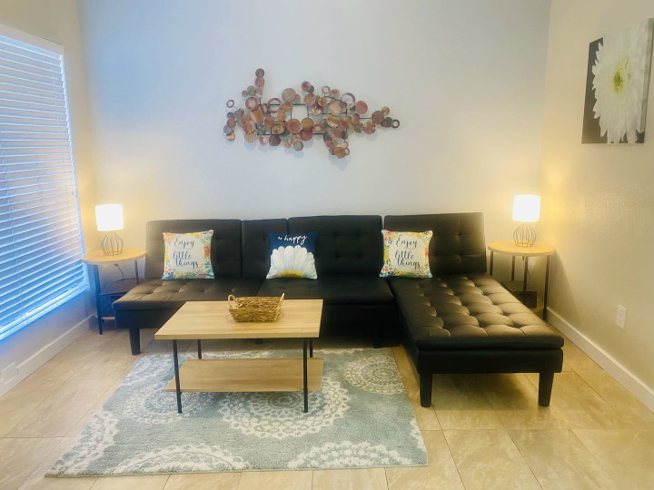 Lower Greenville Avenue Urban Retreat 1-br Condo - Dallas, TX