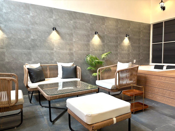 Romantic Jacuzzi 1bhk Candolim | Mirashya Ug10 - Goa