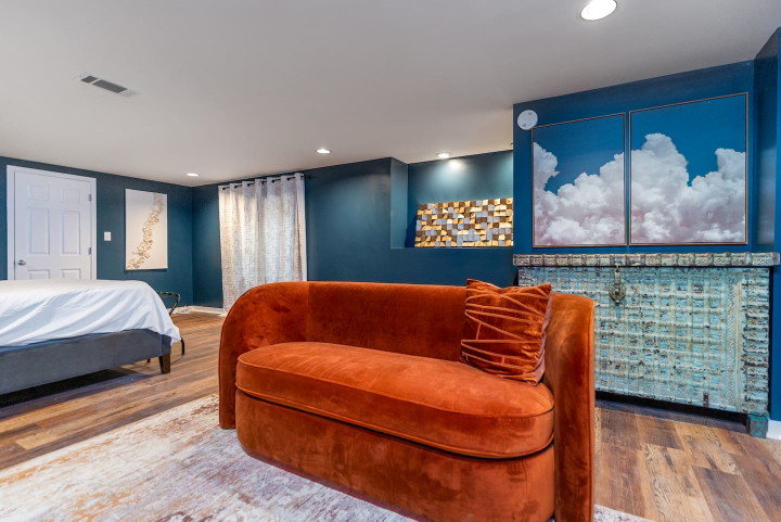 Chic, Cozy & Central | Great Value - Indianapolis, IN