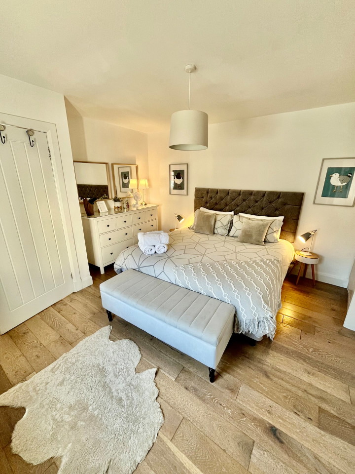 Waterfront Cottage - Sarah's Cosy Perfect Home - United Kingdom