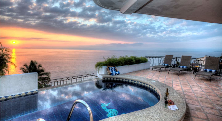 Full Ocean Views With Complete Staff To Pamper You - Puerto Vallarta