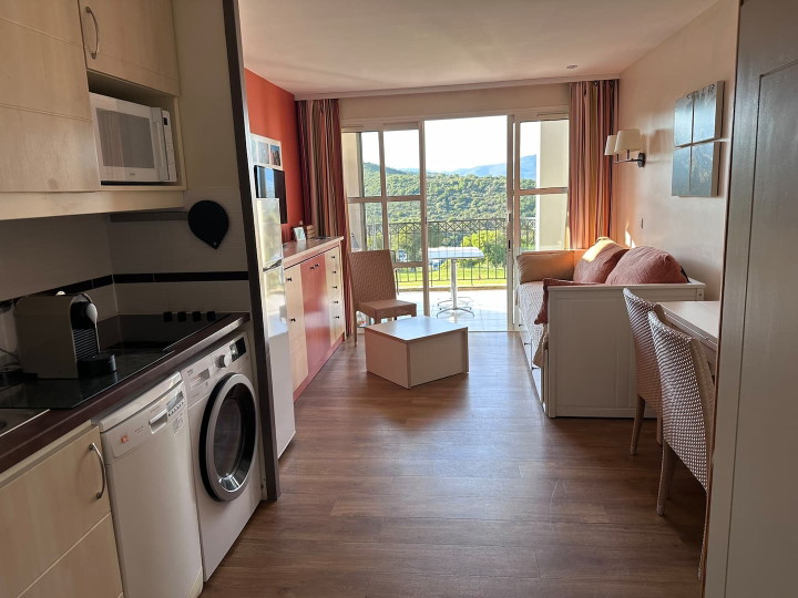 Appartement T2 Duplex,centre Village, 2 Terrasses. - Agay