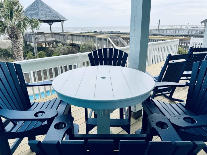 Bermuda Trace · Beachfront 5br · Pool · Sleeps 16 - Ocean Isle Beach, NC