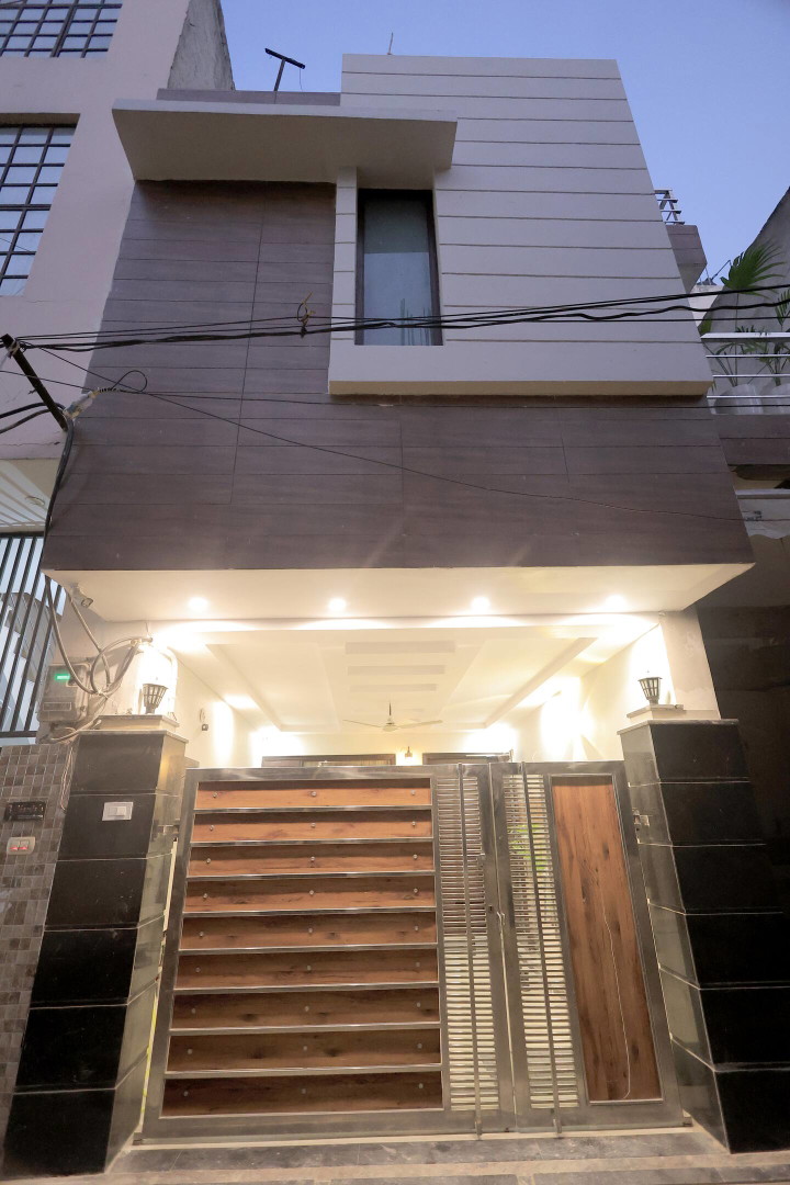Cg Square | Luxury 3bhk Private Parking Karnal - Karnal