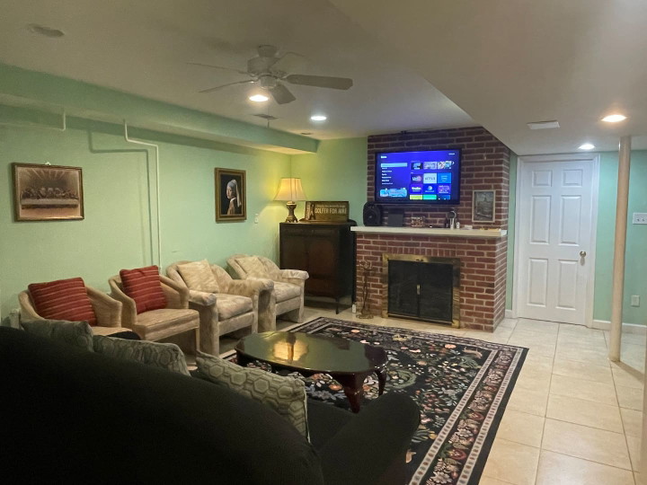 Spacious Bright 3-bedroom Basement  Private (5) - National Harbor, MD