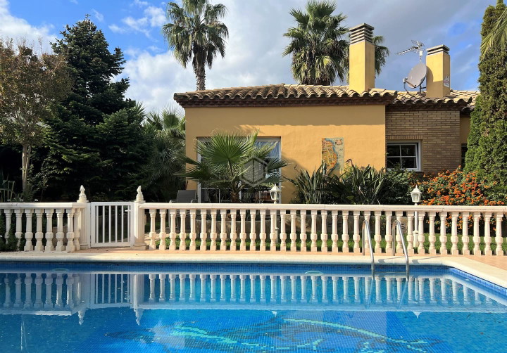 Casa Adriana, Privater Pool, Grill, Wlan, Klima - Sant Pere Pescador
