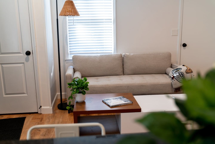Private Unit / Kitchen / Full Bath / Queen Bed - Charleston, SC