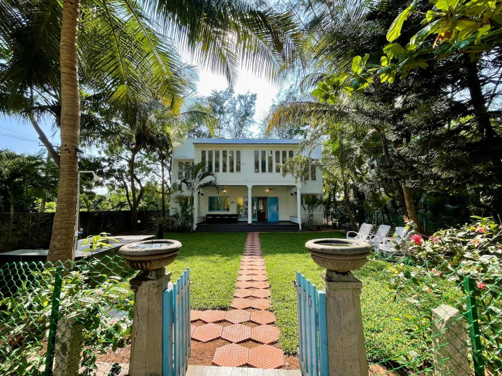 The Bougainvillea House - Mahabalipuram