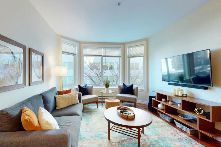 Chic 1br Washington State Conv. Center 3rd-floor - Seattle, WA