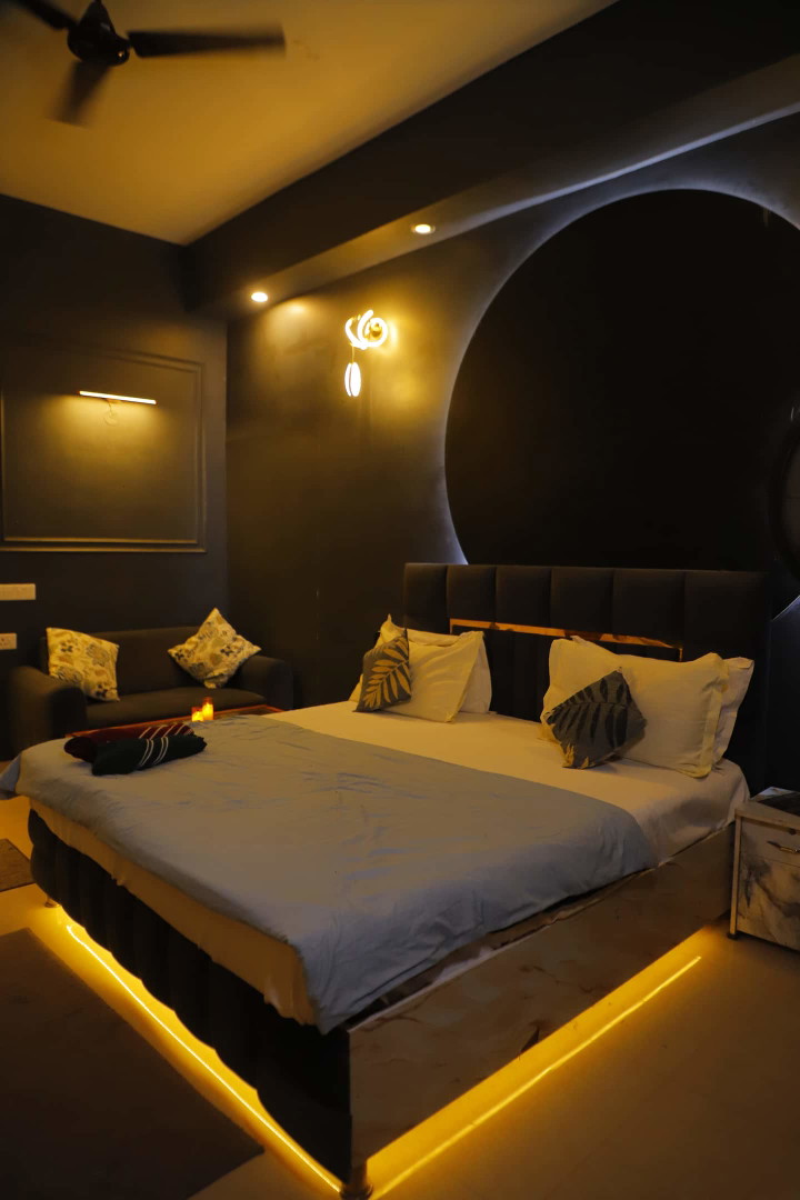 Dark Desire | The Private Perch - Ghaziabad