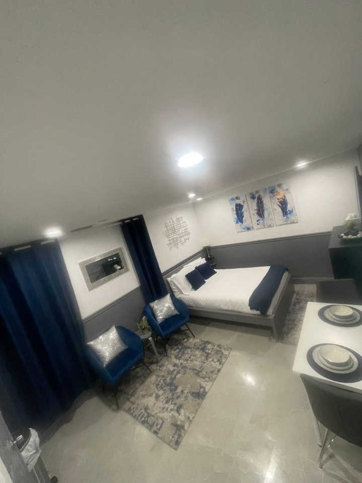 Cozy Studio Apt With Private Entrance - South Beach, FL