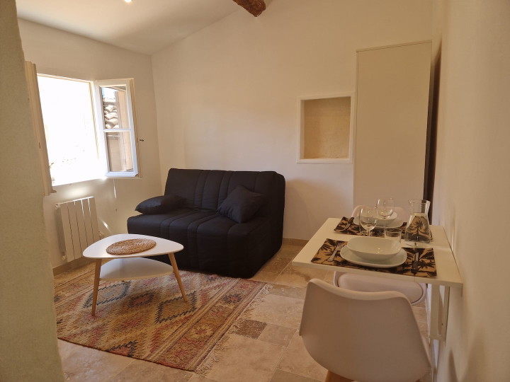 Fully-equipped Renovated Studio, Center - モンペリエ