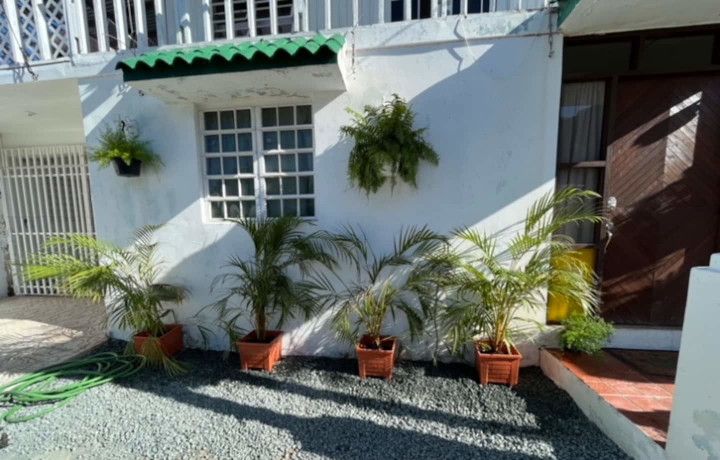 Casa Blanca Inn Tropical Home - Guayama