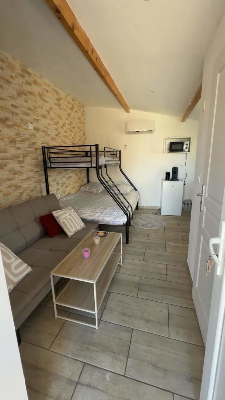 Studio Peut Accueillir Jusquà 3 Personnes. - Bassens