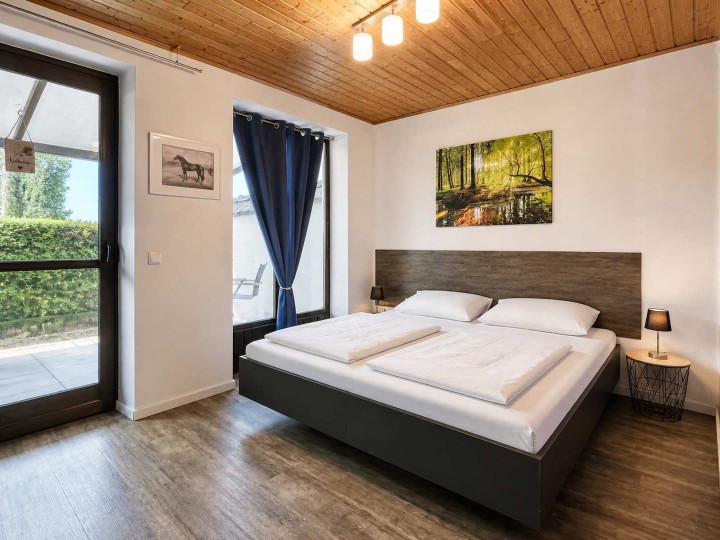 Large Apartment With Terrace | 2 Bathrooms | Horse - Geldern