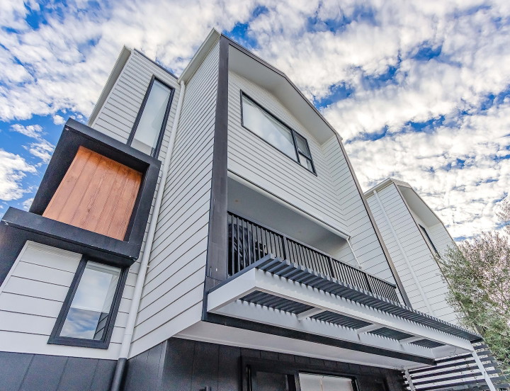 Kingy Tidehouse - Coolangatta