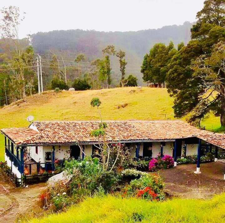 Casa Ecoturistica Con Vista A Las Montañas - Pacho