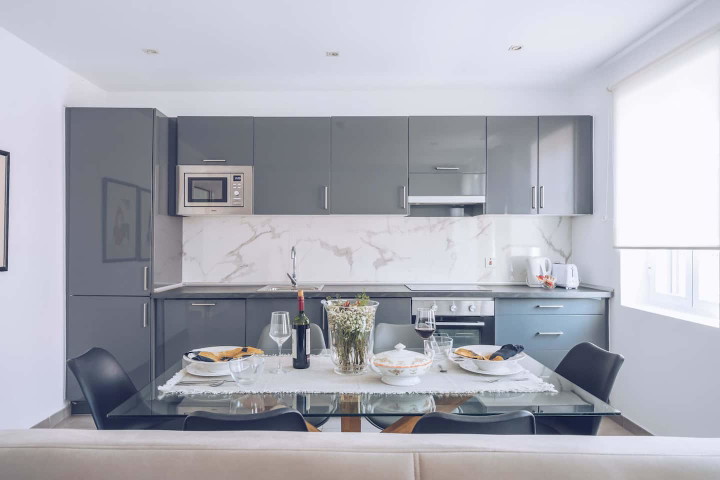 Modern 2-bedroom Apartment In Gibraltar Town. - Gibraltar