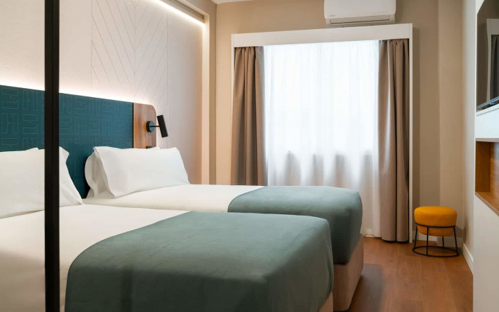Hotel Major By Limehome | Twin Room - Benidorm