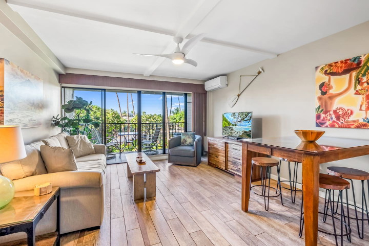 Great Location-gorgeous Remodel-well Equipped - Hawaii