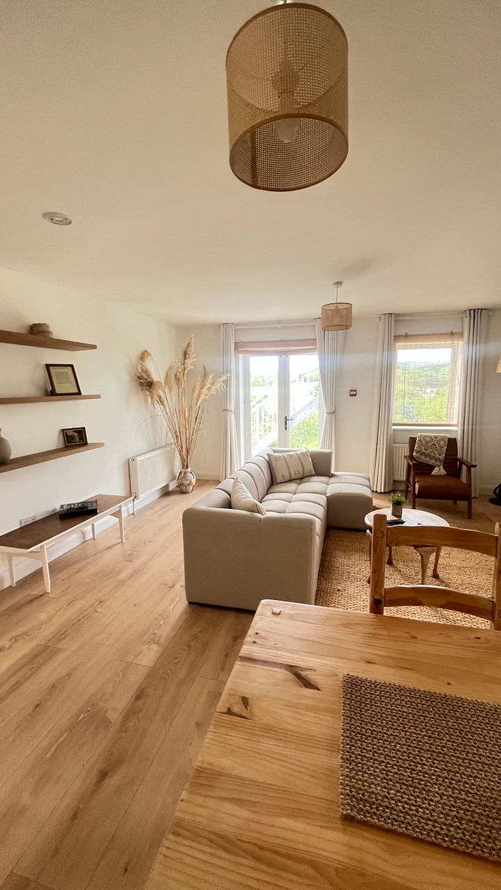 Annies Place Apt 1, Upper Main St Donegal Town - Donegal