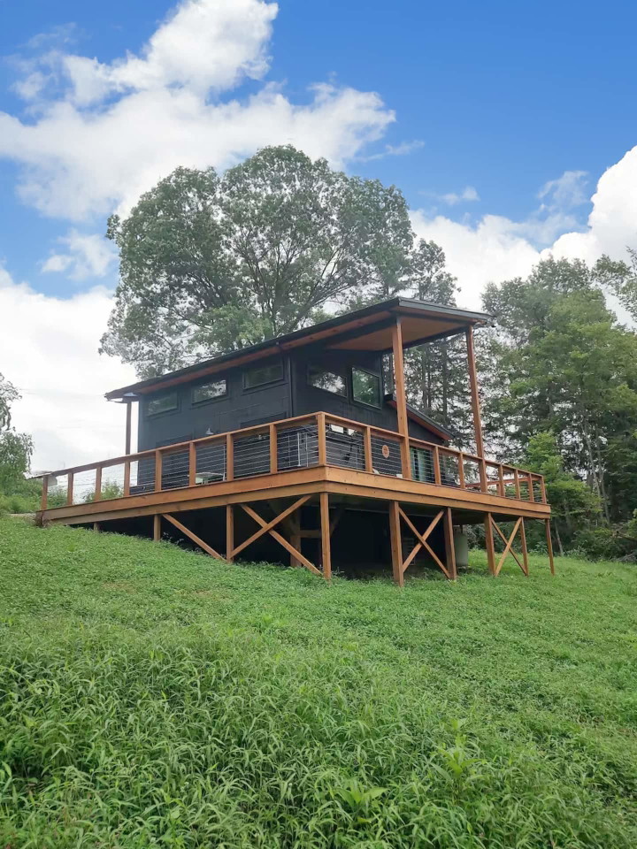 The Crow's Nest-near Oglebay-scenic Views- Hot Tub - Wheeling, WV