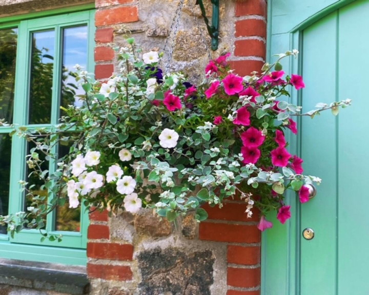 Lavender Cottage - Badgers Sett Holiday Cottages - Devon