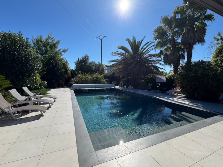 Chez Isa - Avec Jacuzzi Intérieur Et Piscine - Frontignan