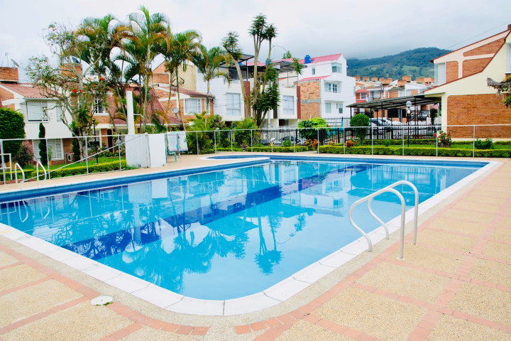 Incredible Apt-studio - Wifi - Pool- Parking - Fusagasugá