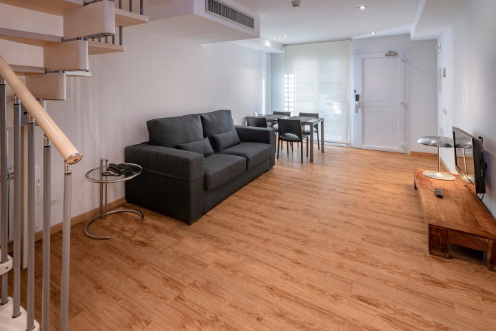 Apartamento Dúplex En Castelldefels - Garraf