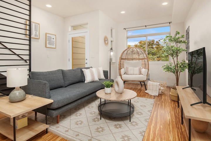 Stylish 3 Br Capitol Hill Home With 96 Walk Score! - Seattle, WA