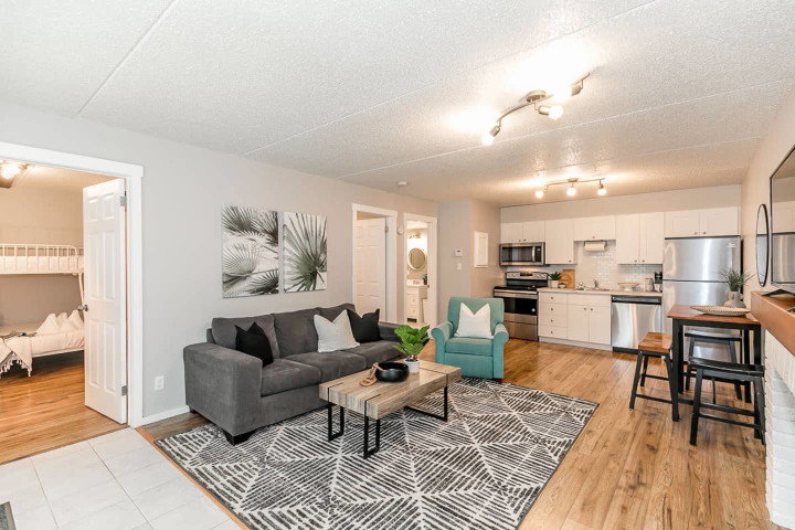 South Wind - Modern Condo In Collingwood - Sleep 5 - Collingwood