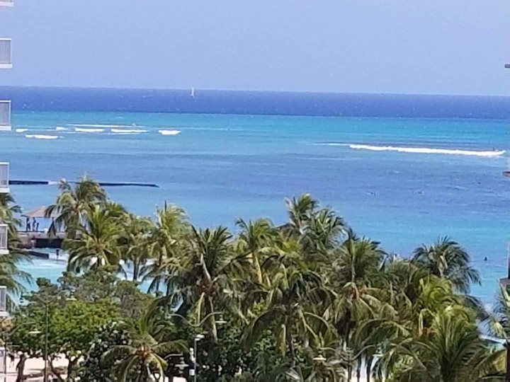 Ocean & Diamond Head Views - Honolulu