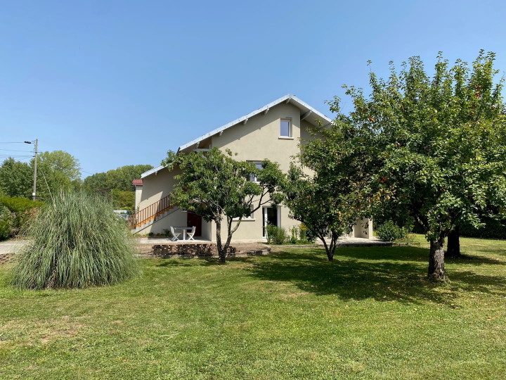 Gîte15 Pers Calme Spacieux Dans Maison Avec Jardin - Besançon