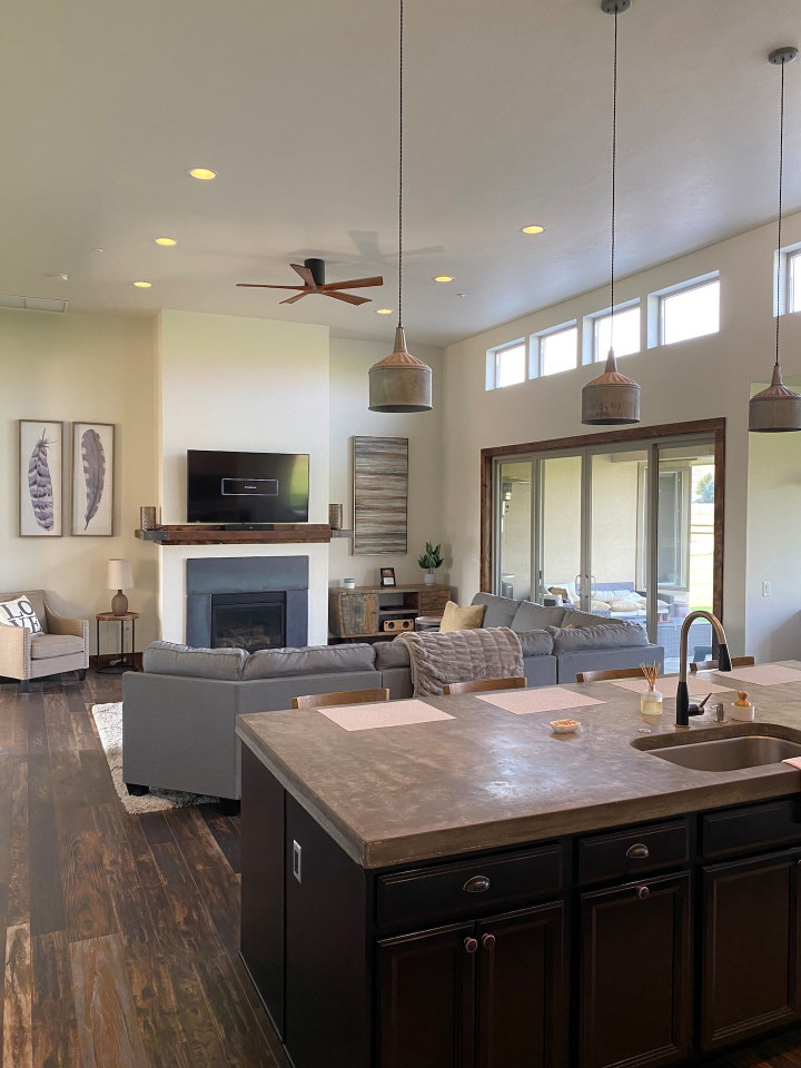 Modern, Country - Ellensburg, WA