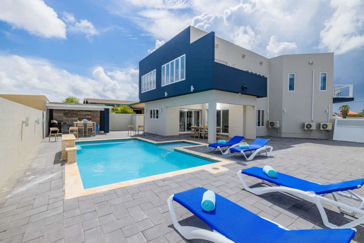 New 6 Bedroom Villa 5 Min Eagle Beach & Palm Beach - Aruba